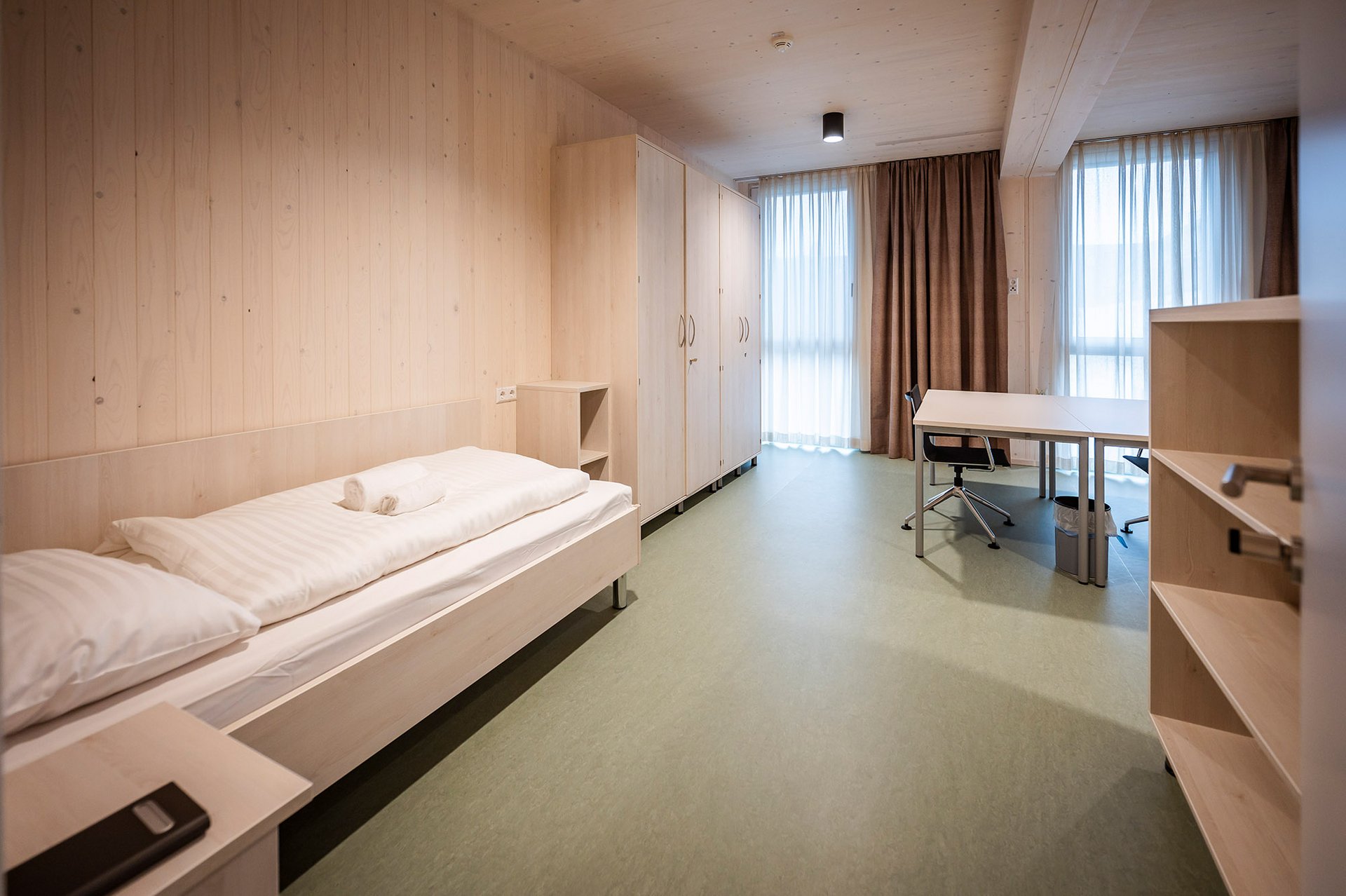 MilAk: Theresan Military Academy